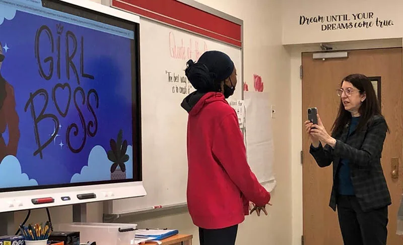 Empowering ‘girl bosses’ with data, analytics — and community ...