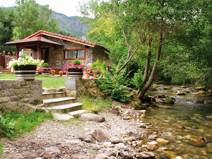 Cottage Holidays In Spain | Brittany Ferries