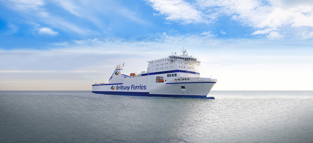 Cot in cabin on Cotentin | Brittany Ferries