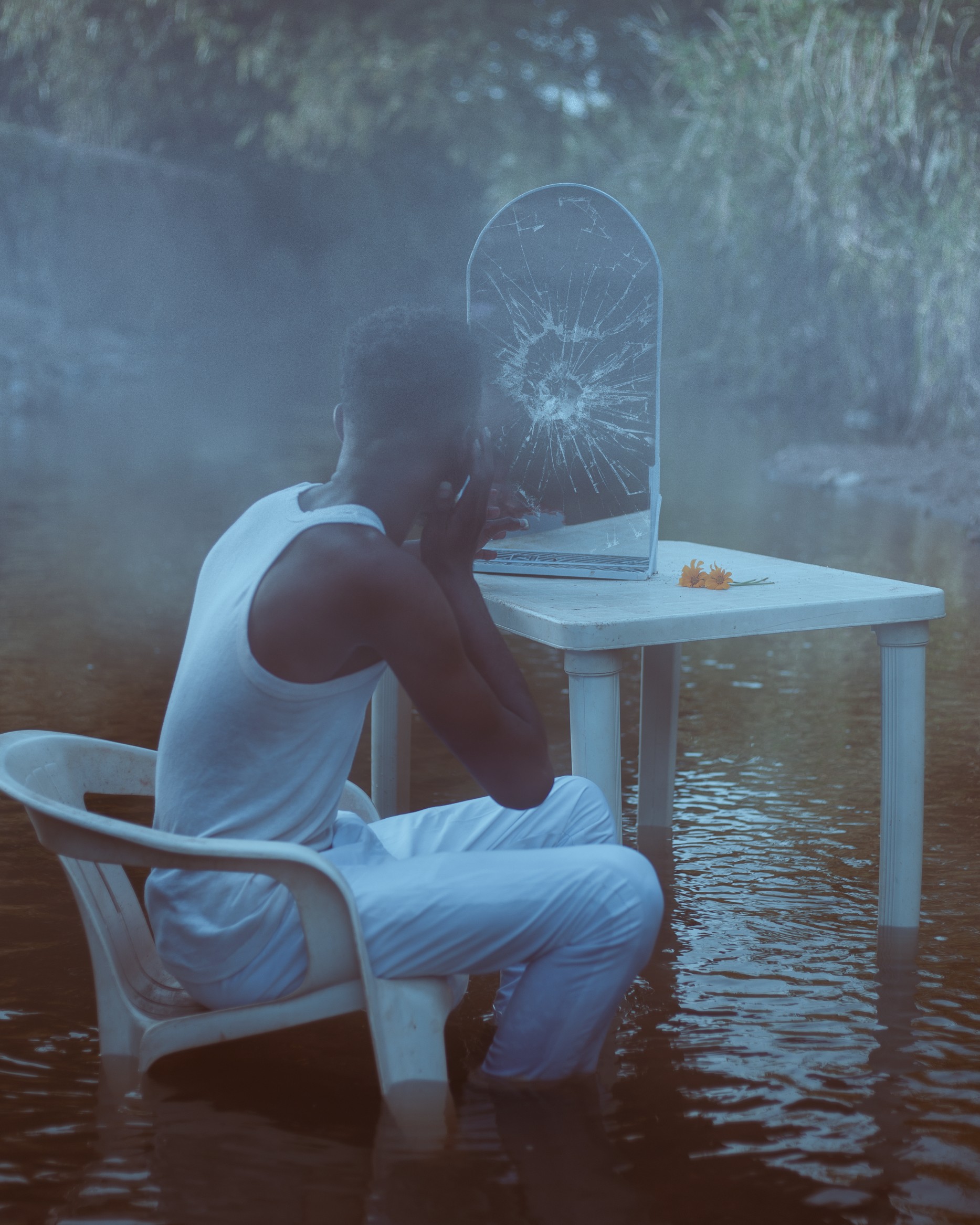 BROKEN REFLECTION by BanjiAndrew | Redlion ArtDrop 171 | Redlion Gazette