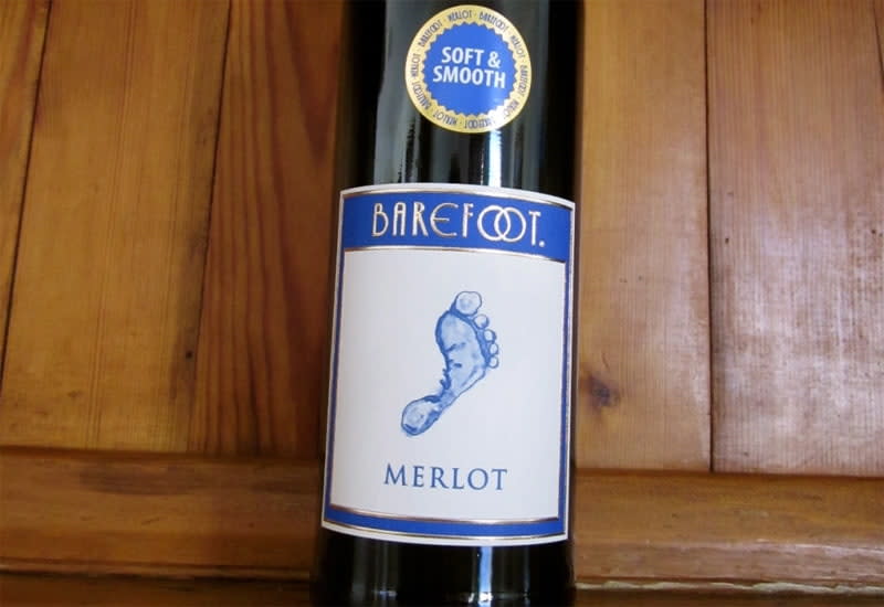 Barefoot Wine (Origins, Wine Varieties, 10 Best Bottles 2023)