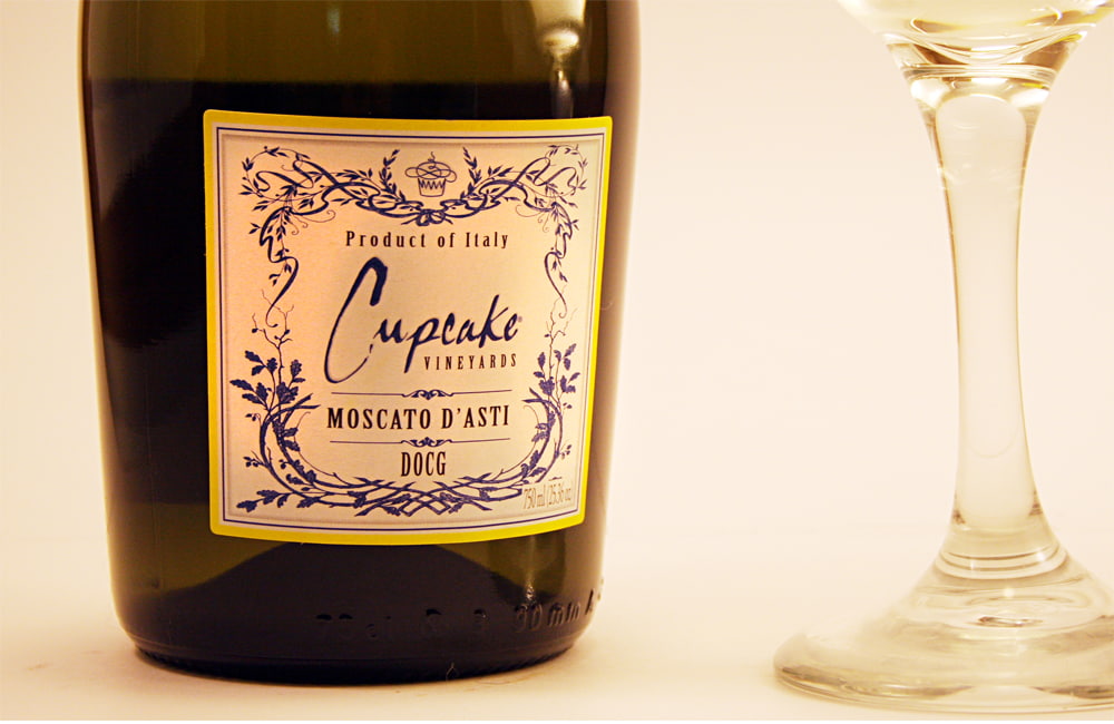 Cupcake Moscato Wine: Styles, Tasting Notes, And Serving Tips