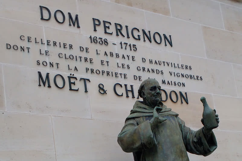 The Fascinating Dom Perignon Champagne (Best Wines, Prices 2022)