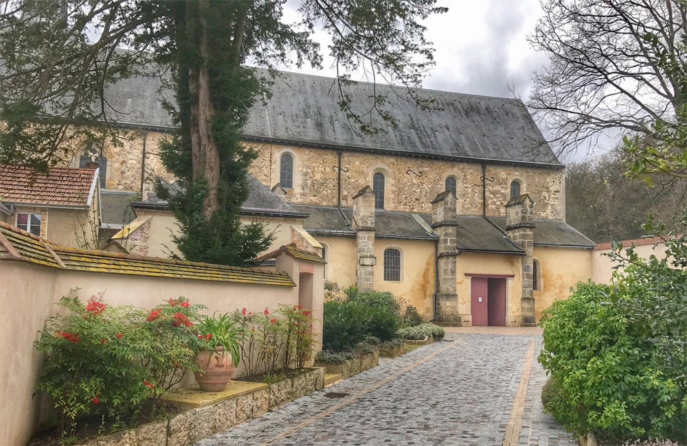 The Extraordinary Dom Perignon 1975 Champagne