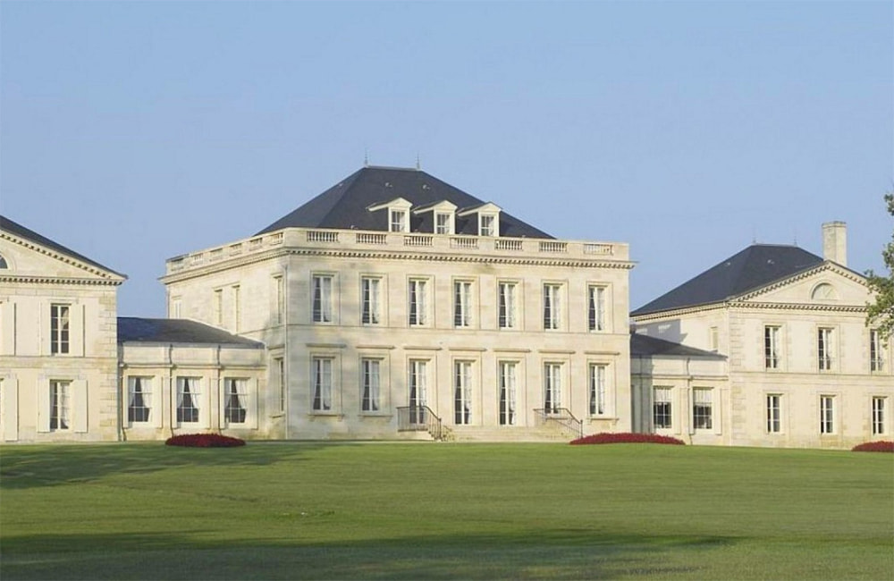 The Saint Estephe AOC (8 Best Wines, Tasting Notes, Prices 2023)