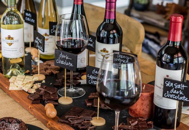 Merlot (Wine Regions, Styles, Best Wines 2023)