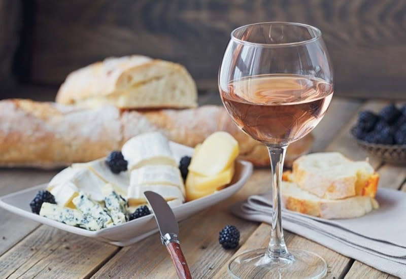 10 Fine Malbec Rose Wine Bottles to Buy in 2024 (Taste, Prices)