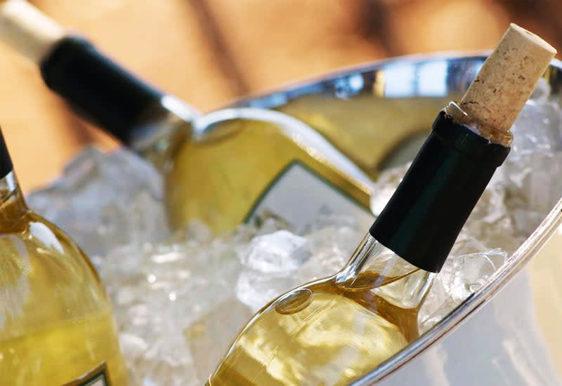 Pinot Blanc - Regions, Food Pairings, Best Wines (2024)