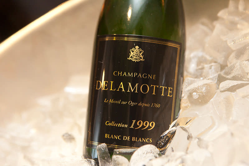 Champagne Delamotte: 10 Best Wines to Buy, Styles, How to Serve