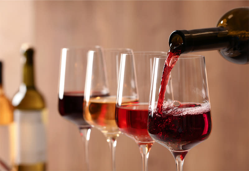 Guide to Bordeaux Wine Price (Factors Affecting It, Best Wines to Buy)