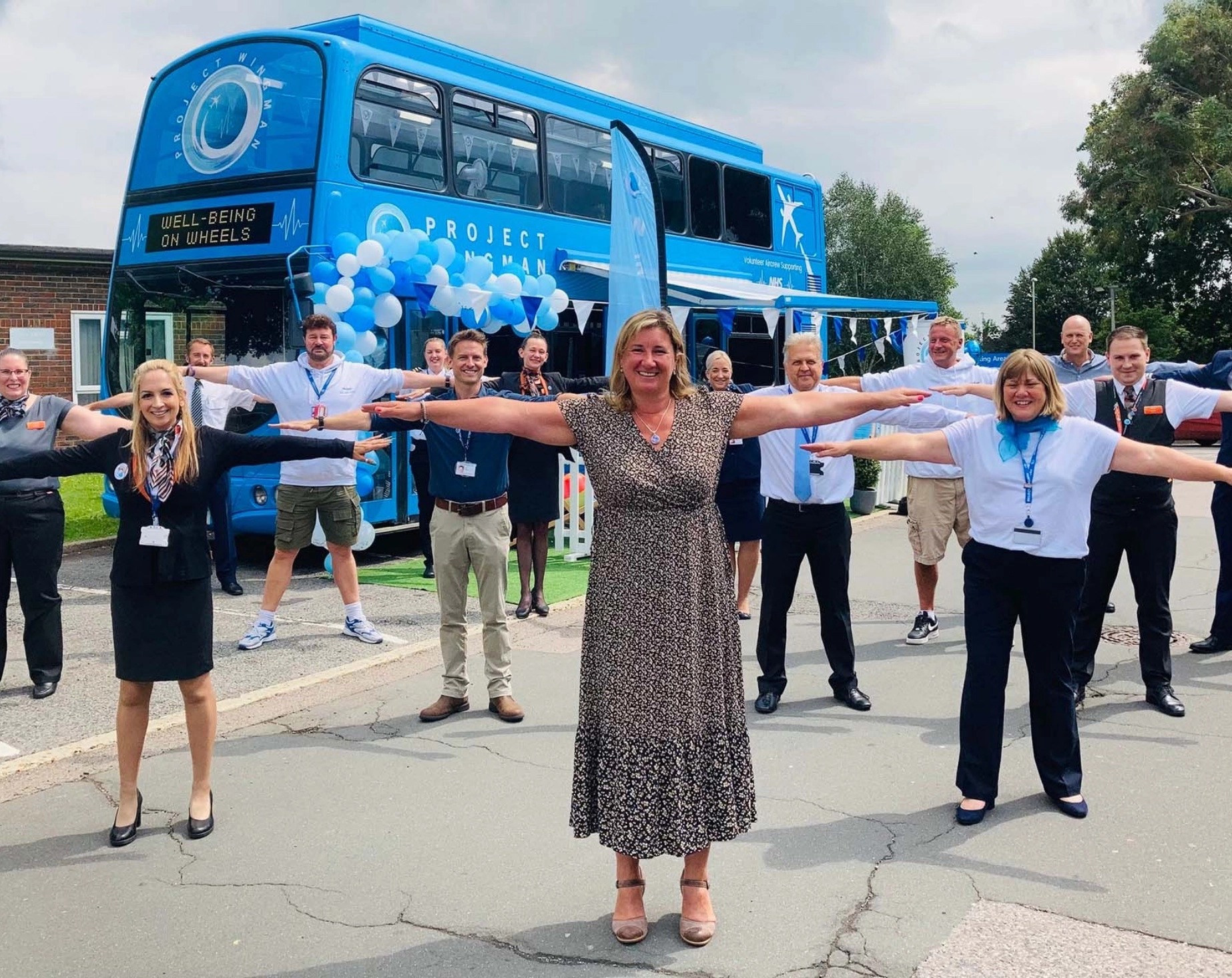 Wingman Bus With Staff