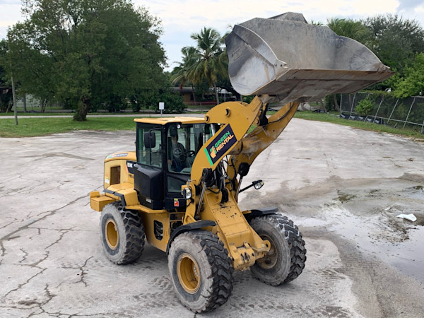 Compact, Medium & Large Wheel Loader Rentals | Green Rental