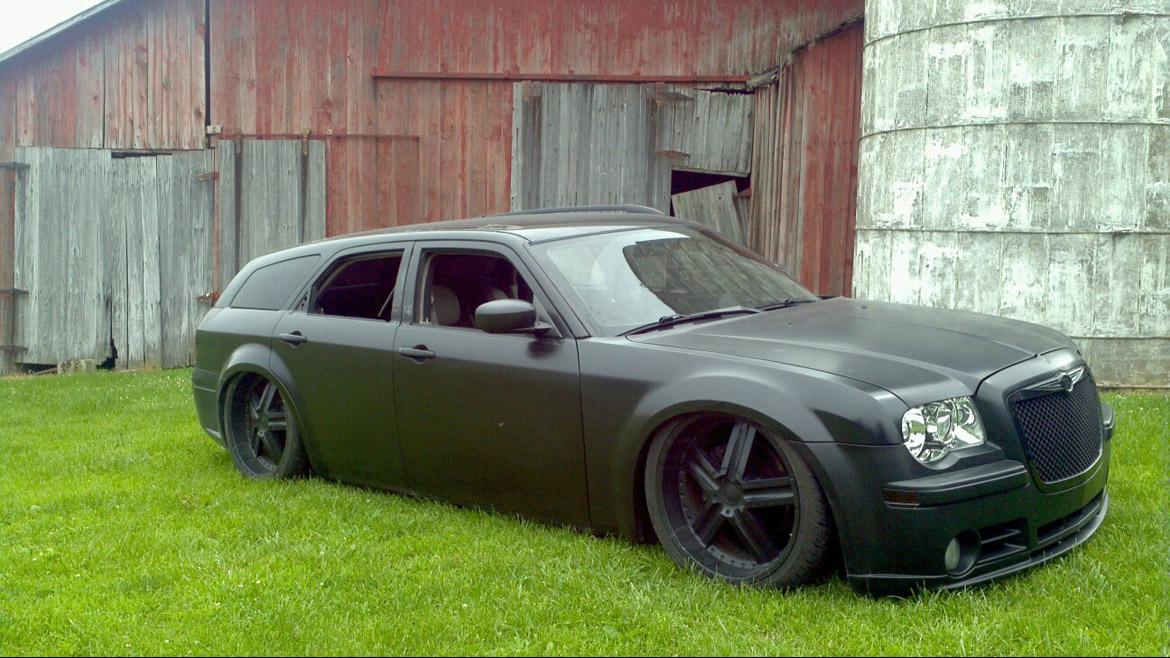2007 Dodge Magnum Air Ride Kit | Air Lift Performance