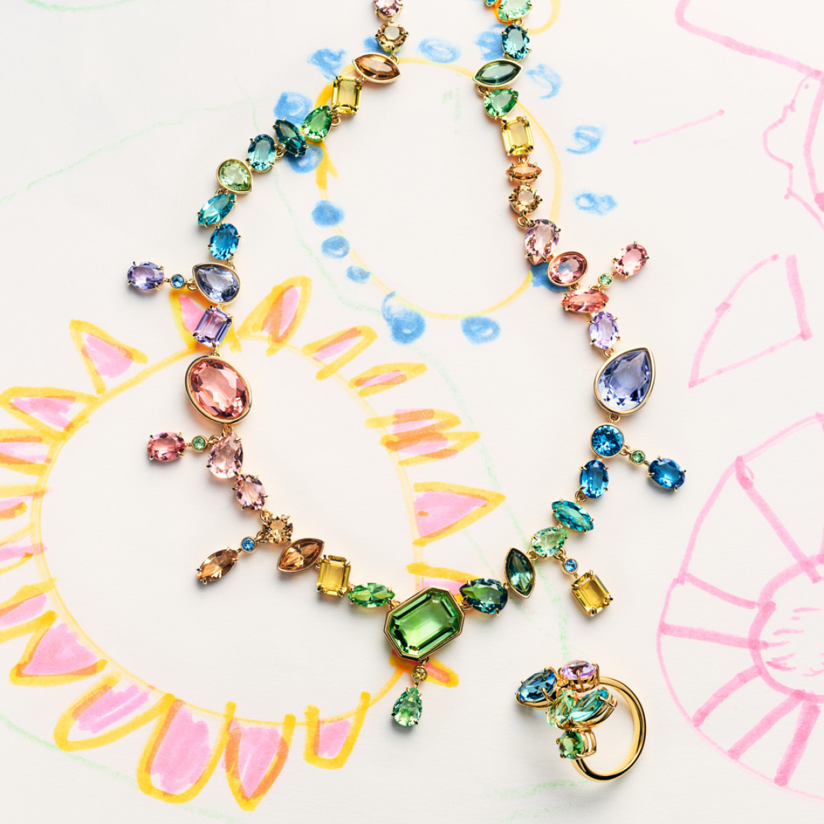 Swarovski: Mother's Day gift with purchase