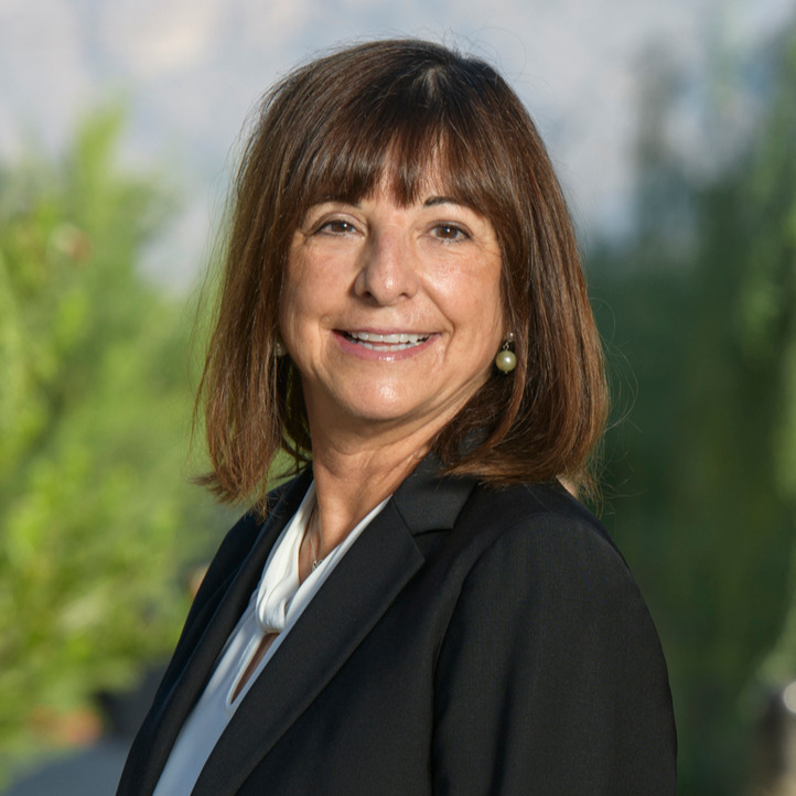 Cynthia Thomson's Instagram, Twitter & Facebook on IDCrawl